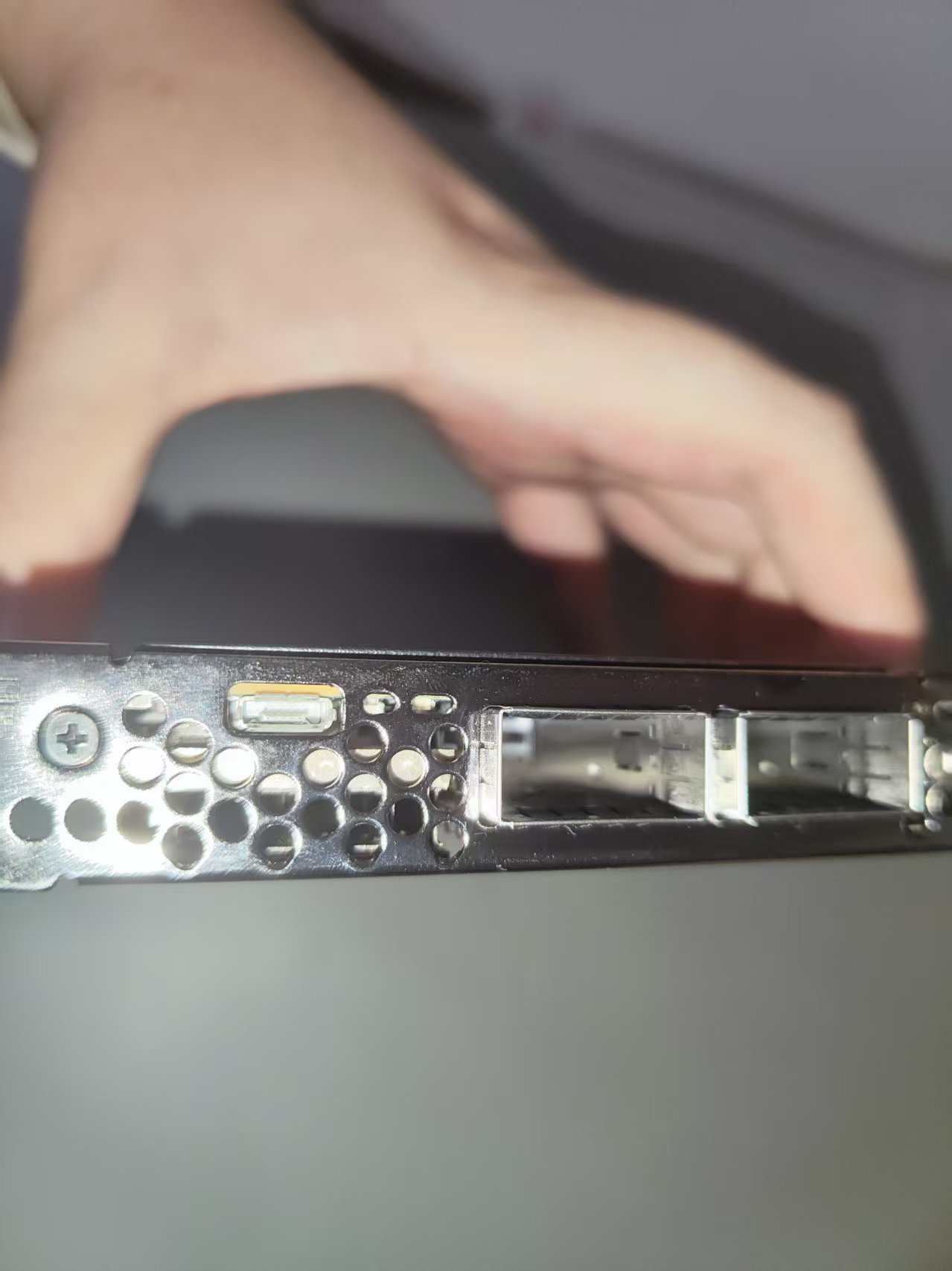 Alveo U55C数据中心加速卡 安装至服务器并配置环境 - 我的FPGA